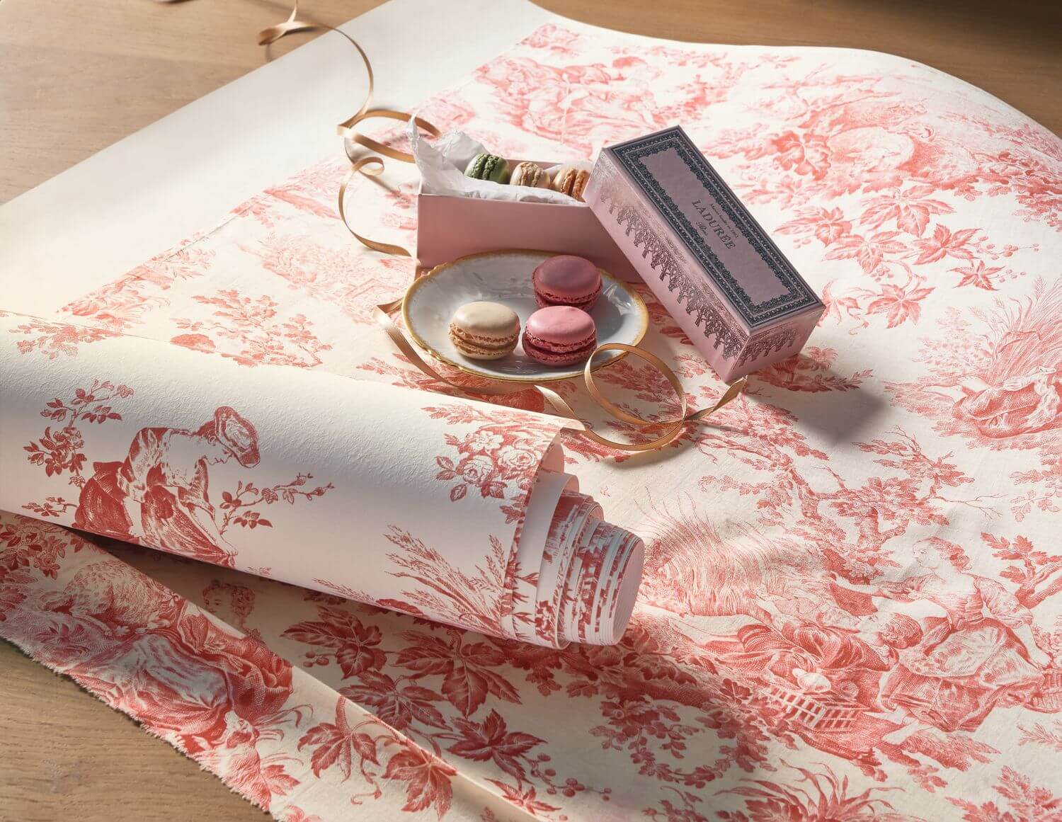 Comment choisir la couleur de son papier peint toile de Jouy - Holi Déco